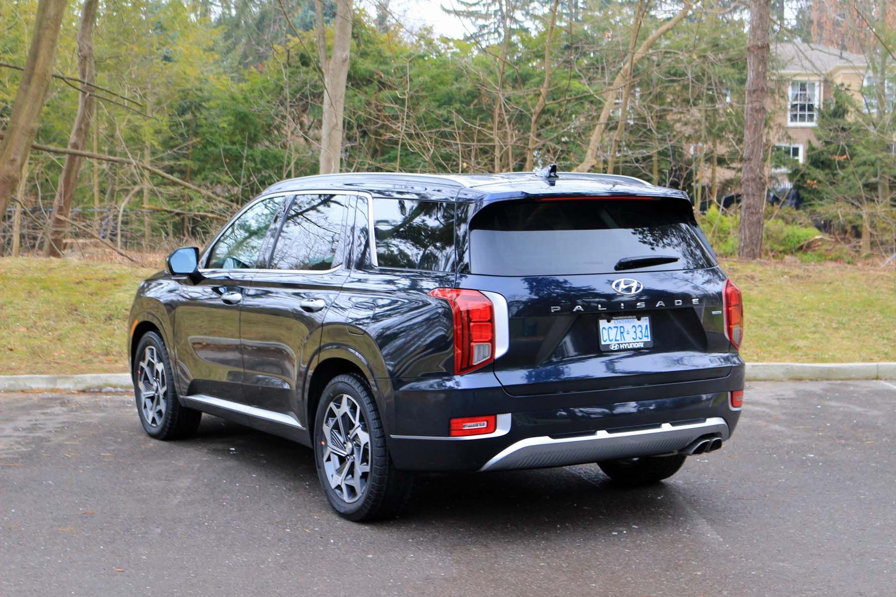 Commuter Review: 2021 Hyundai Palisade | Driving
