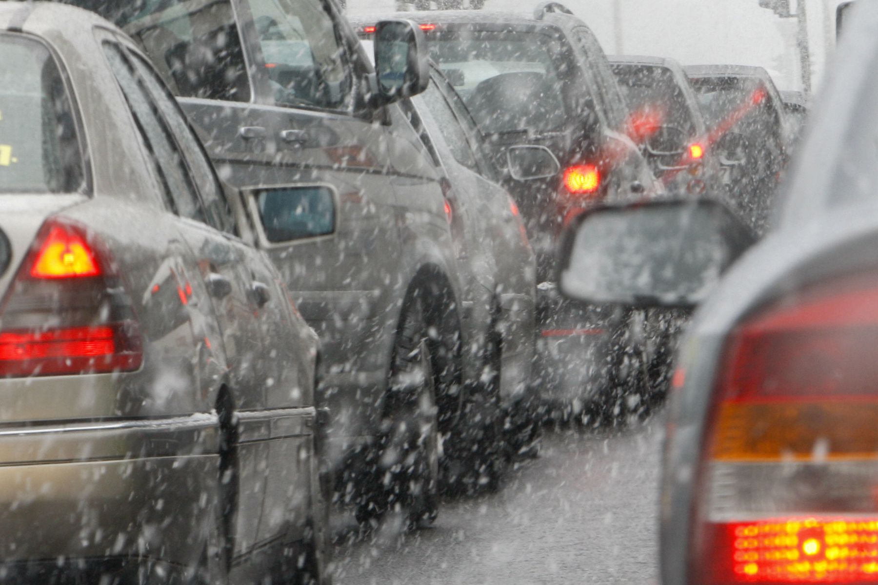 Buncha Flakes: Montreal cops clamp down on winter tire scofflaws | Driving