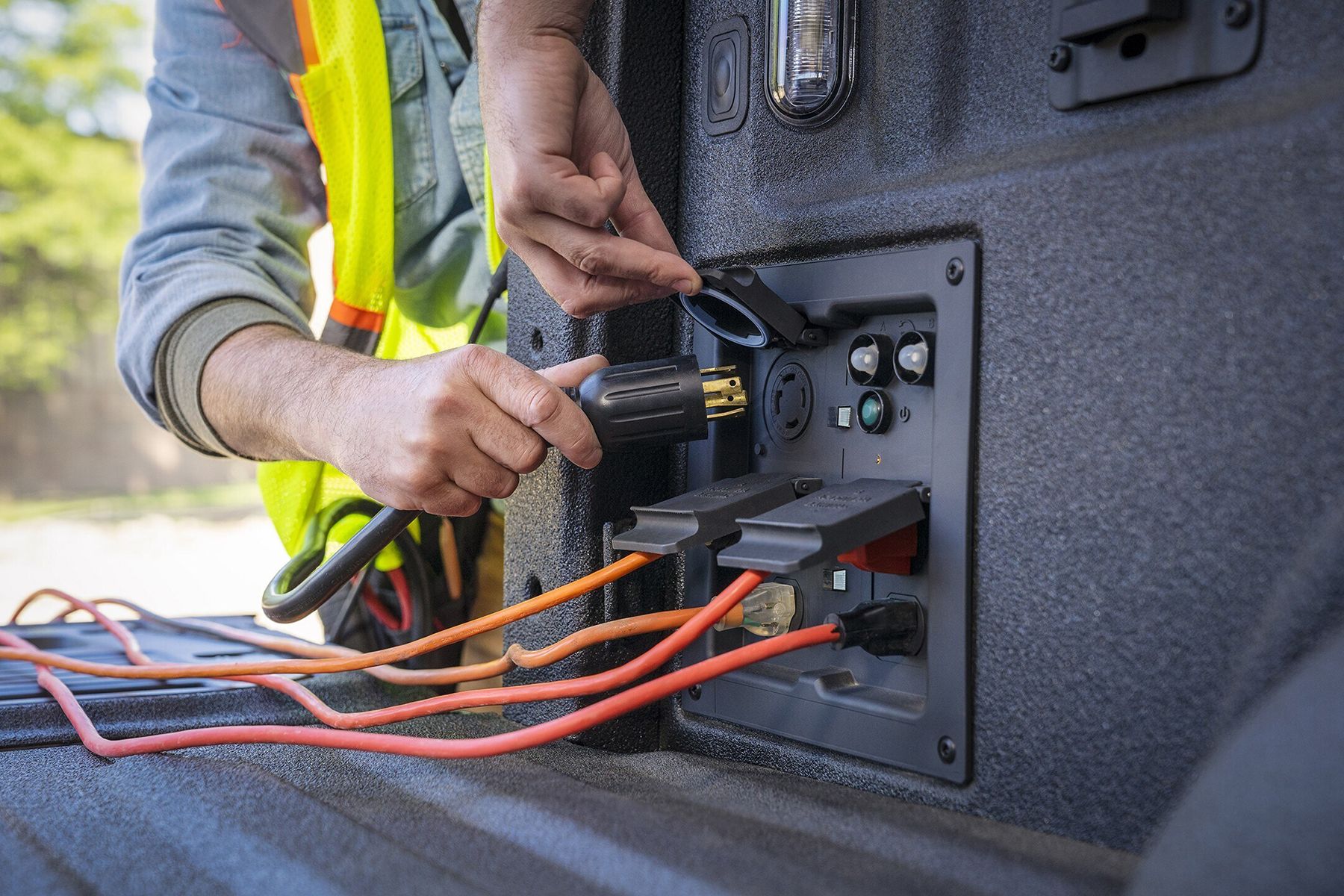 Troubleshooter: How can your vehicle help in a blackout? | Driving