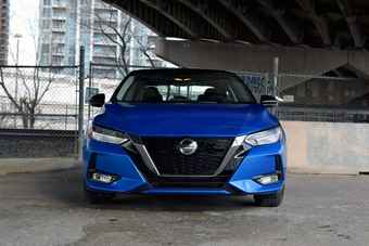 Car Review: 2021 Nissan Sentra SR | Driving