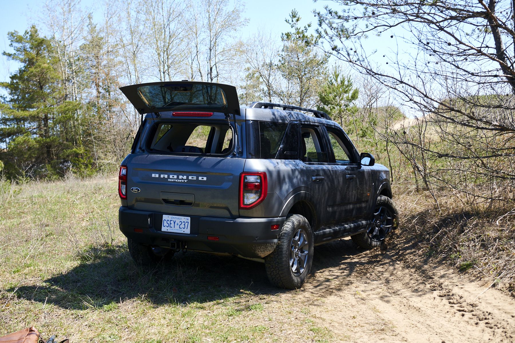 SUV Comparison: Jeep Cherokee Trailhawk vs Ford Bronco Sport Badlands ...