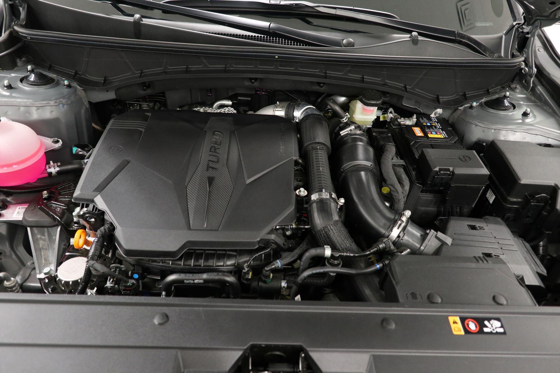 Up Close: We get an in-person "first look" at Hyundai's 2022 Santa Cruz ...