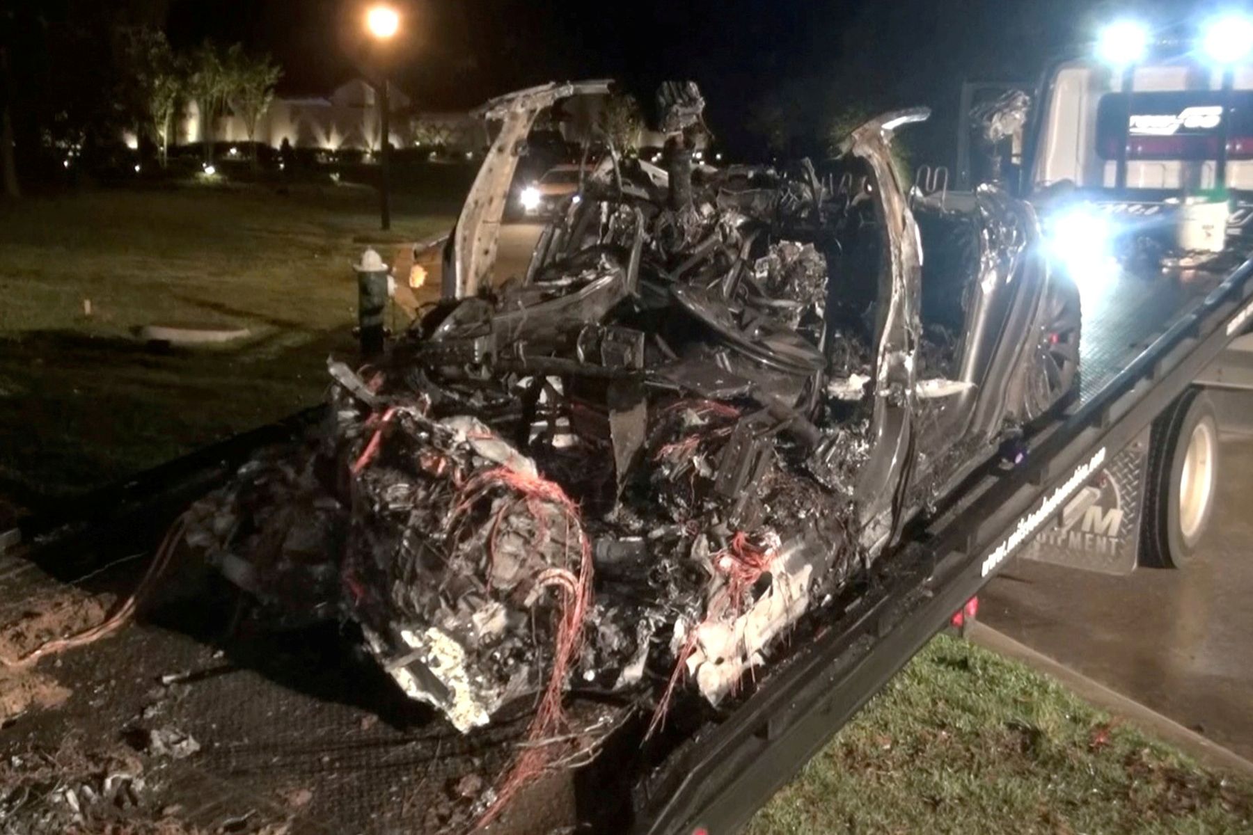 U.S. safety board says driver seat occupied during fatal Tesla crash ...