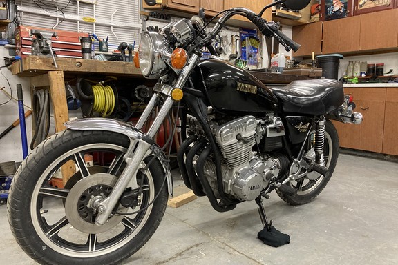 On the Road: 1979 Yamaha XS750 Special | Driving