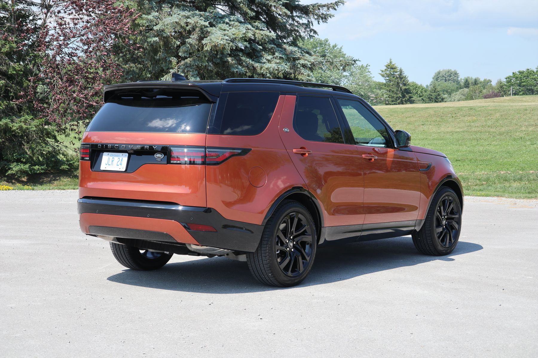 SUV Review: 2021 Land Rover Discovery P360 | Driving