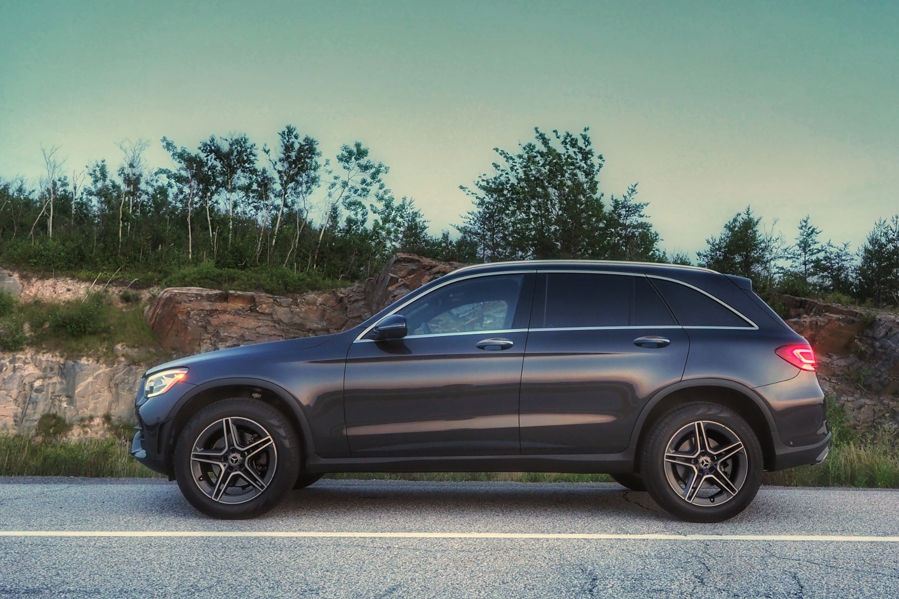 Driving After Dark: 2021 Mercedes-Benz GLC 300 SUV review | Driving