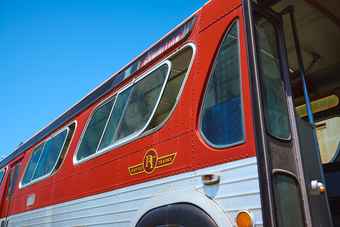 This TTC bus is the most captivating vehicle I’ve experienced all year ...
