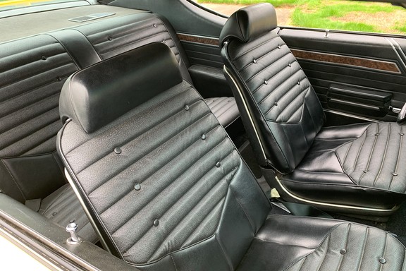 1970 Oldsmobile Cutlass Rallye 350 x three | Driving