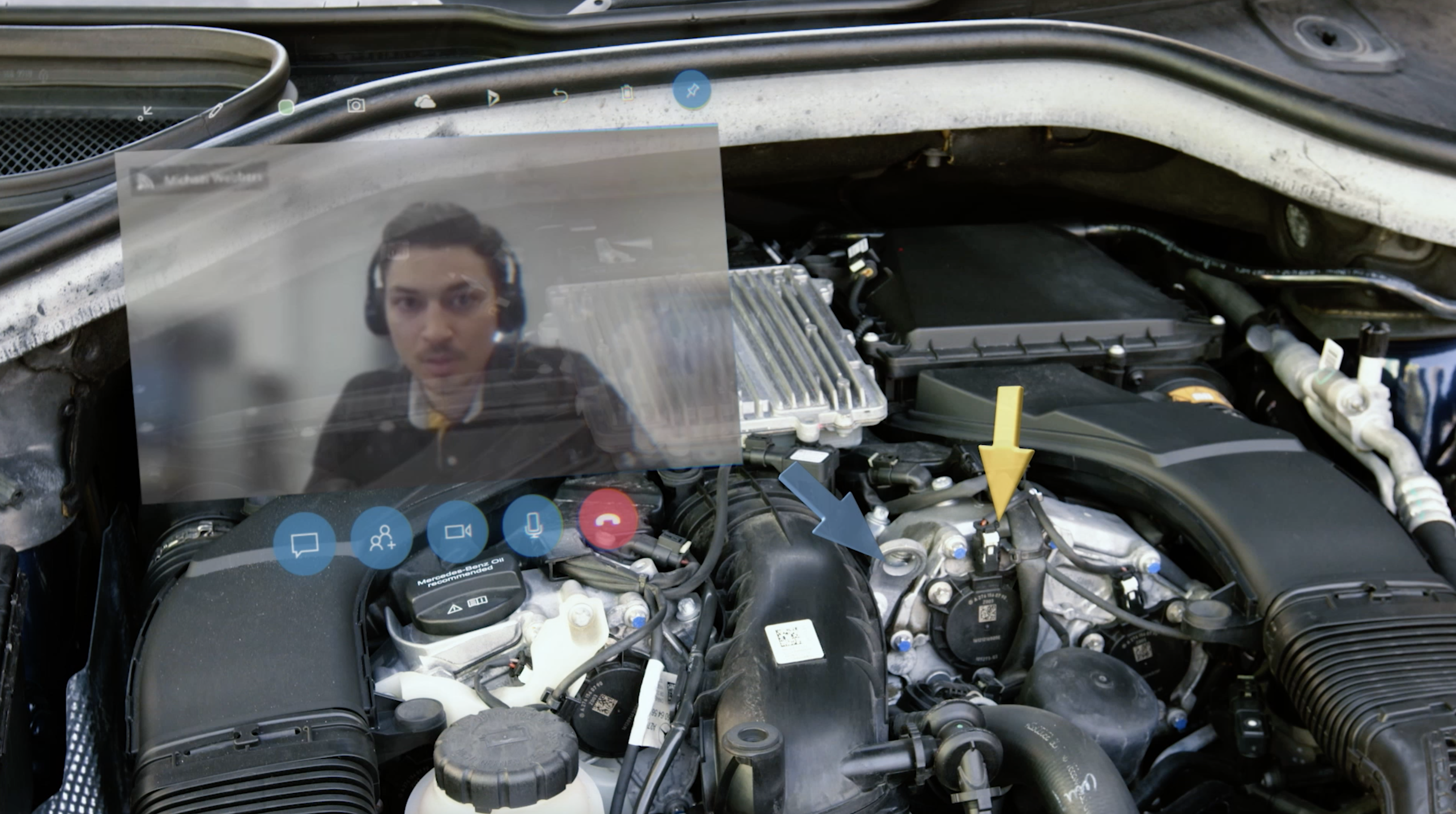 Mercedes-Benz brings Augmented Reality to its service department | Driving