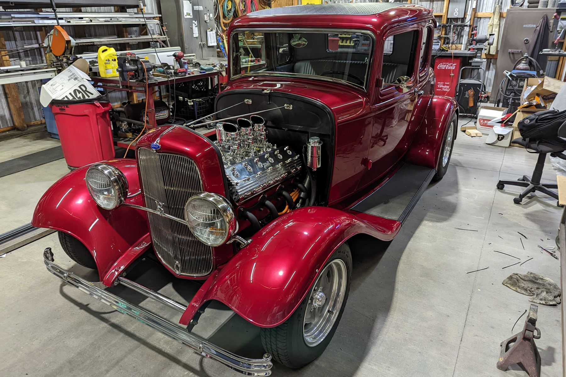 Canadian firm showcases EV conversions for gas-guzzling classic cars ...