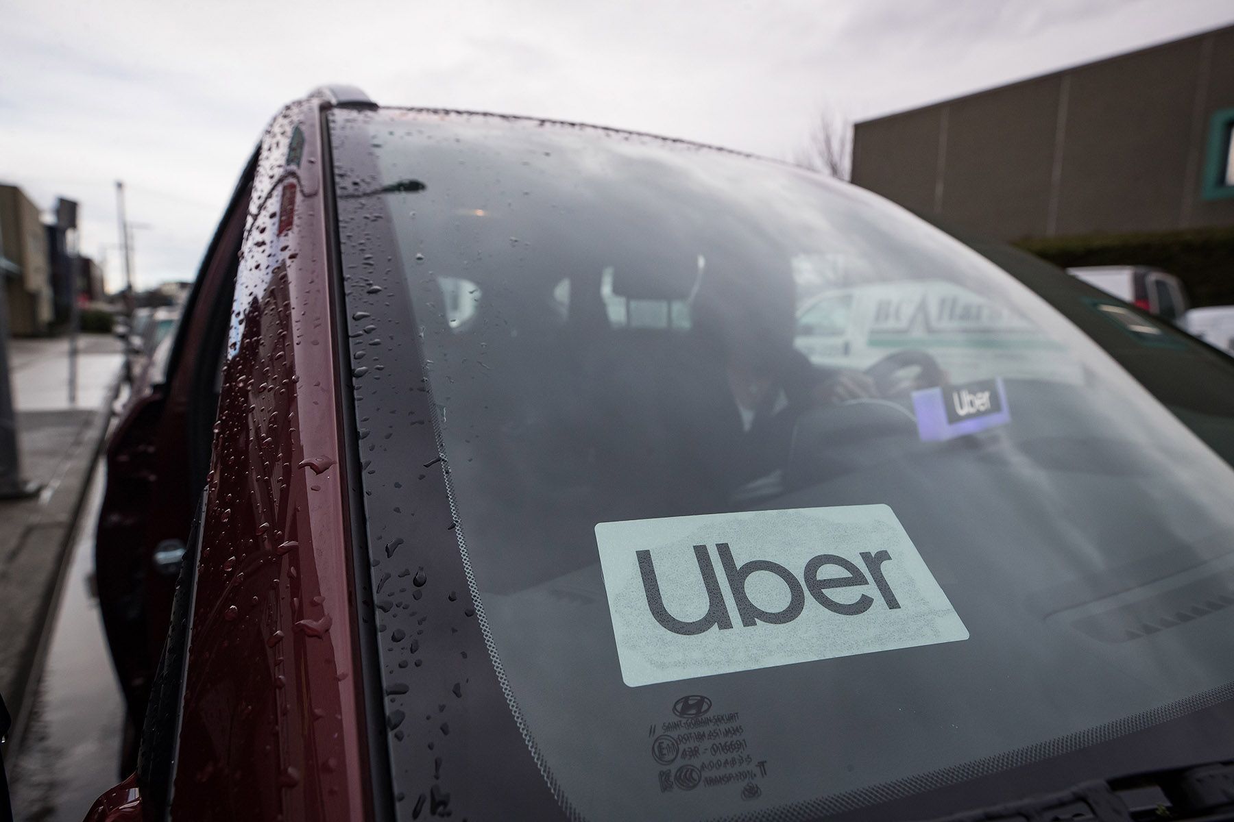 Vancouver Uber drivers get plugged in | Driving