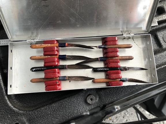 Ron Gibbs, Burlington's celebrated pinstripe and airbrush artist | Driving