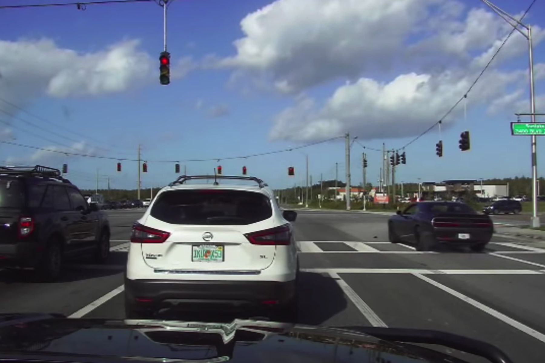 TikTok influencer takes police on high-speed Hellcat chase 'for fun ...