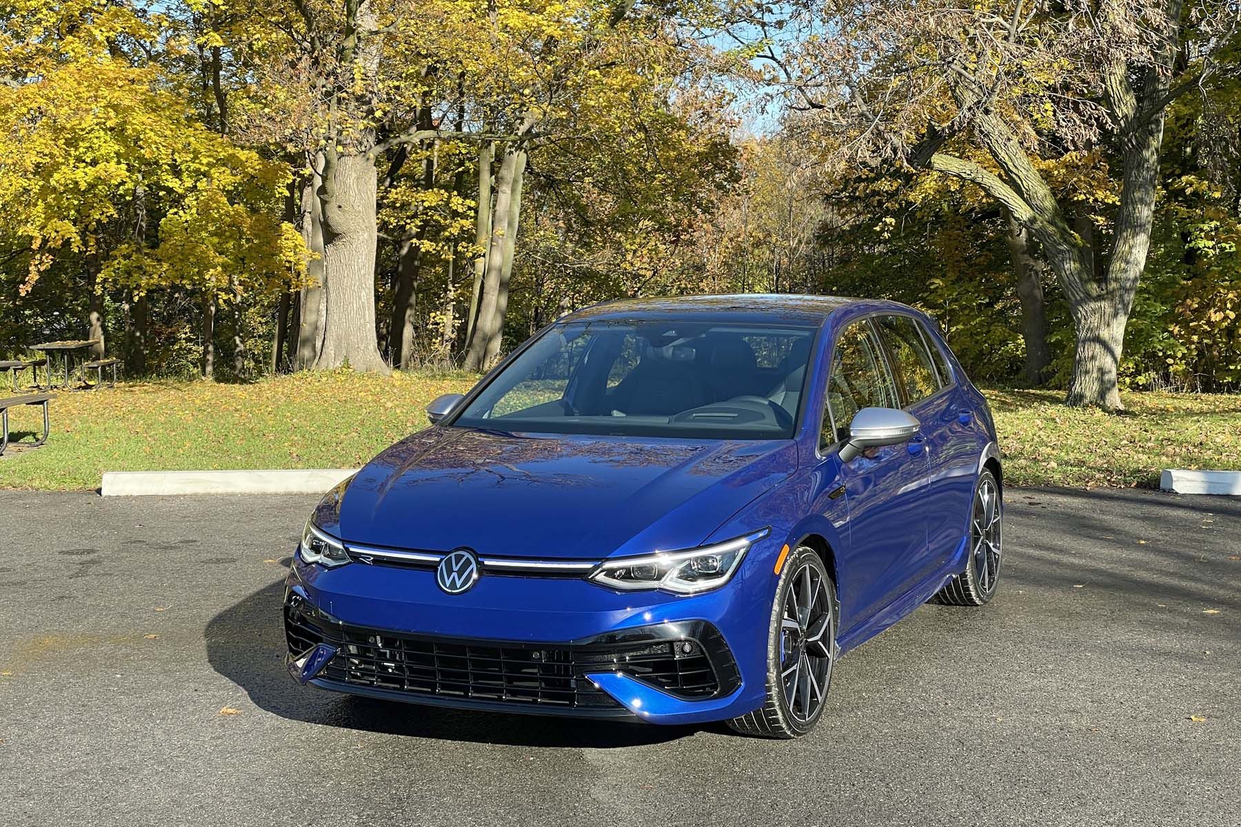 First Drive: 2022 Volkswagen Golf R | Driving