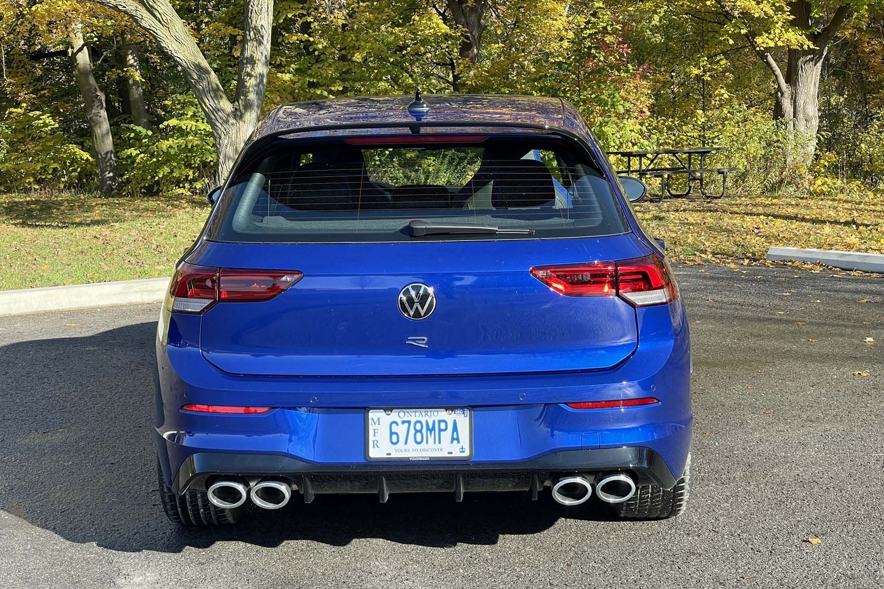 First Drive: 2022 Volkswagen Golf R | Driving