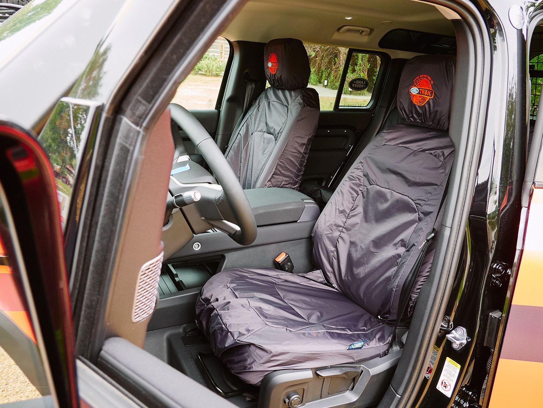 Twisting the Defender 110 through a Land Rover Trek | Driving