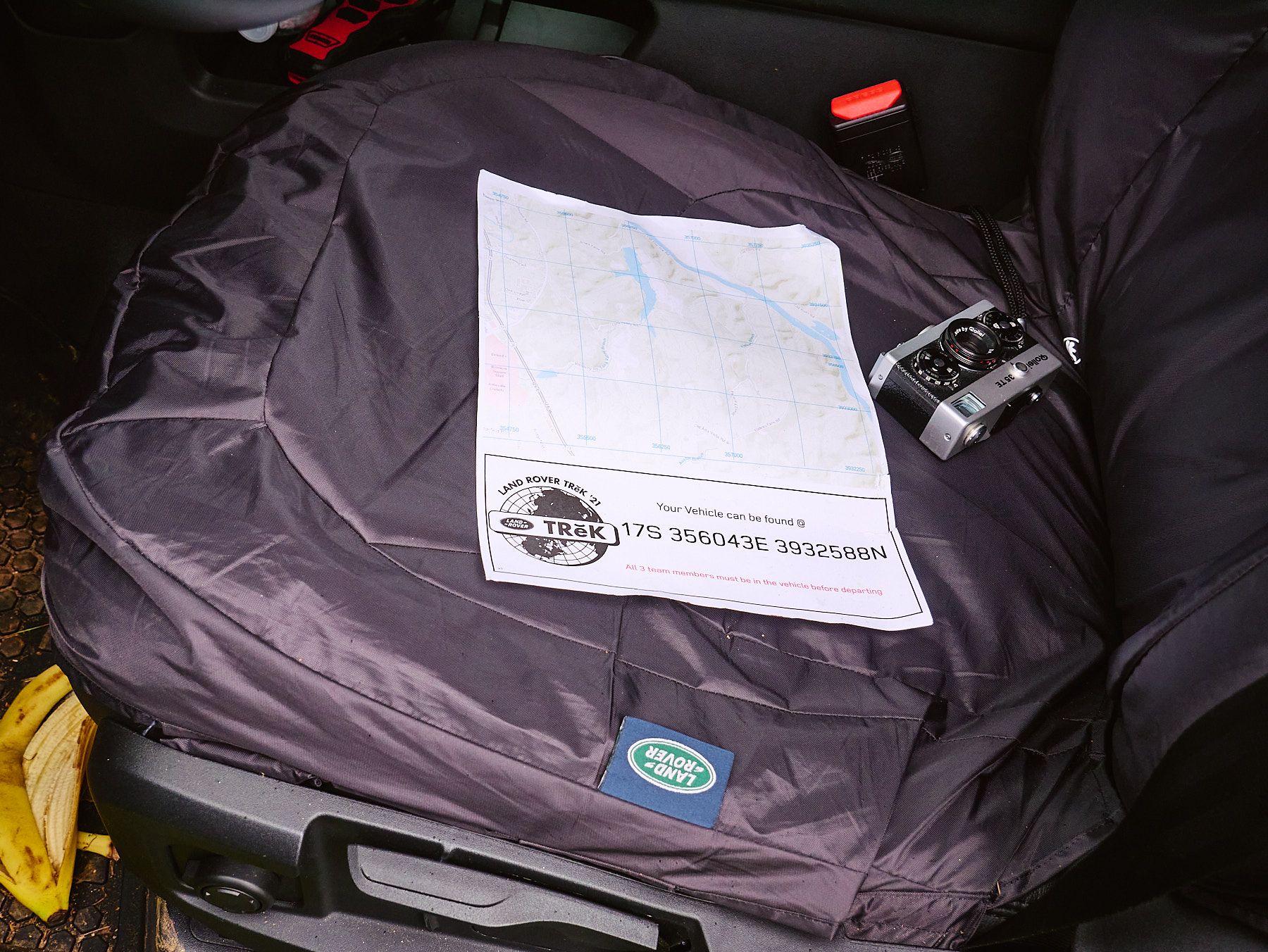 Twisting the Defender 110 through a Land Rover Trek | Driving