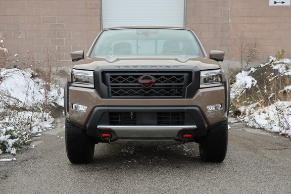 Comparison: 2022 Nissan Frontier Pro-4X vs Toyota Tacoma TRD Pro | Driving