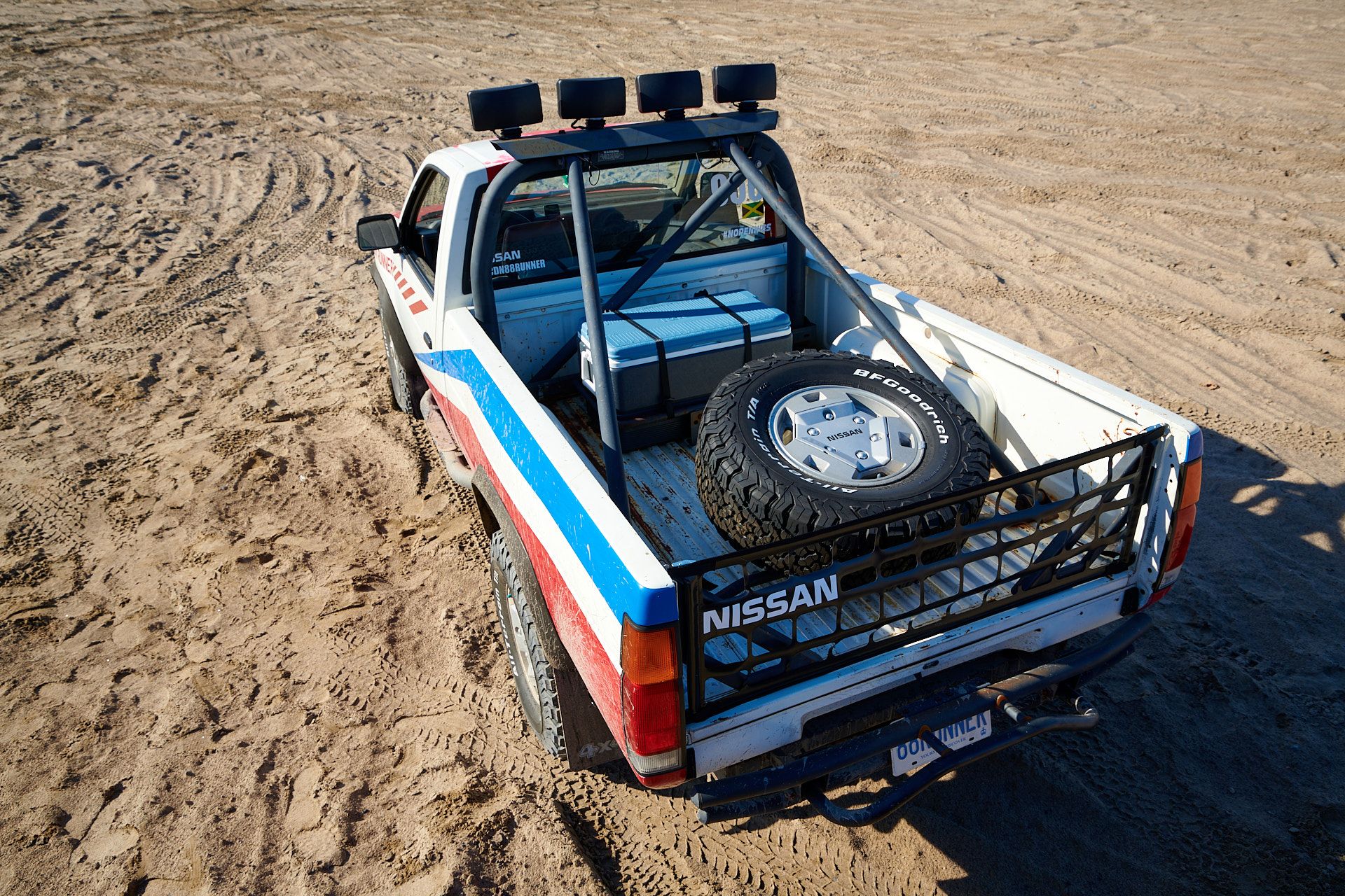 Tyco toy for a big boy: The Nissan Desert Runner | Driving