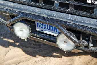 Tyco toy for a big boy: The Nissan Desert Runner | Driving