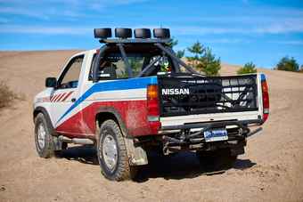 Tyco toy for a big boy: The Nissan Desert Runner | Driving