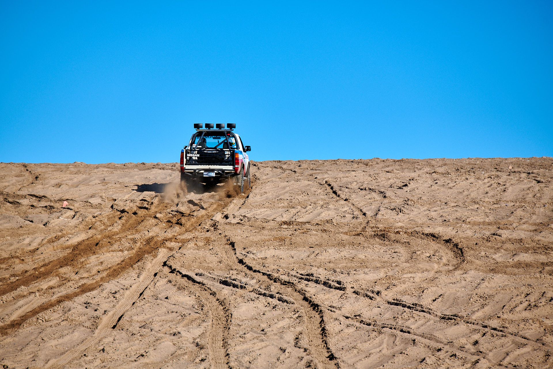 Tyco toy for a big boy: The Nissan Desert Runner | Driving
