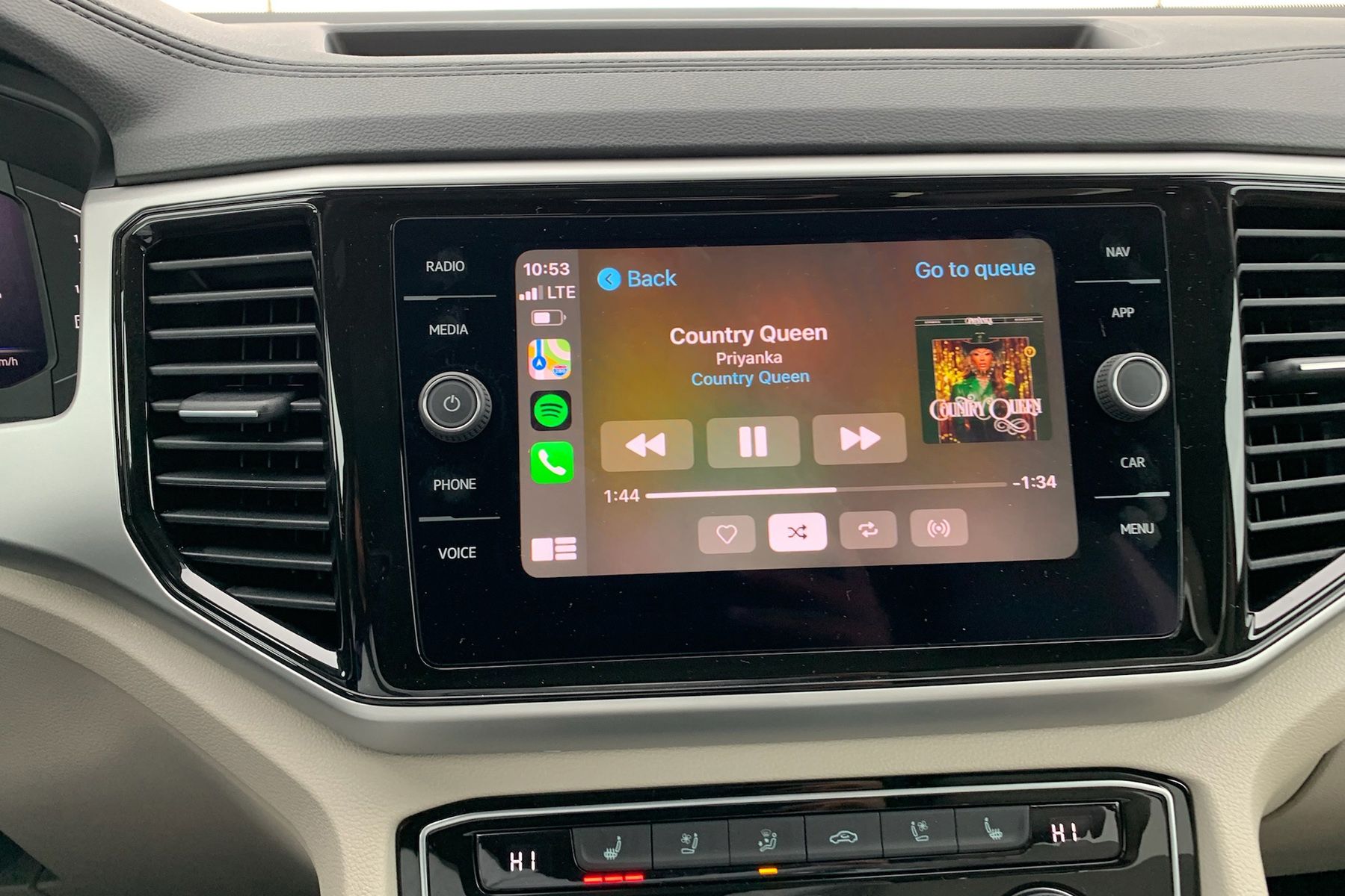 Millennial Mom’s Review: 2022 Volkswagen Atlas | Driving