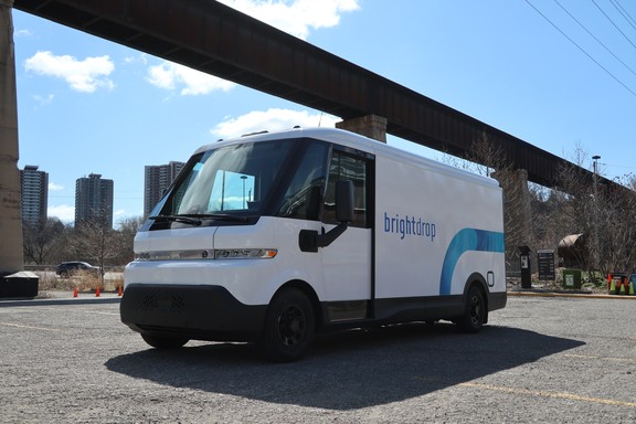 First Drive: 2022 BrightDrop Zevo 600 | Driving