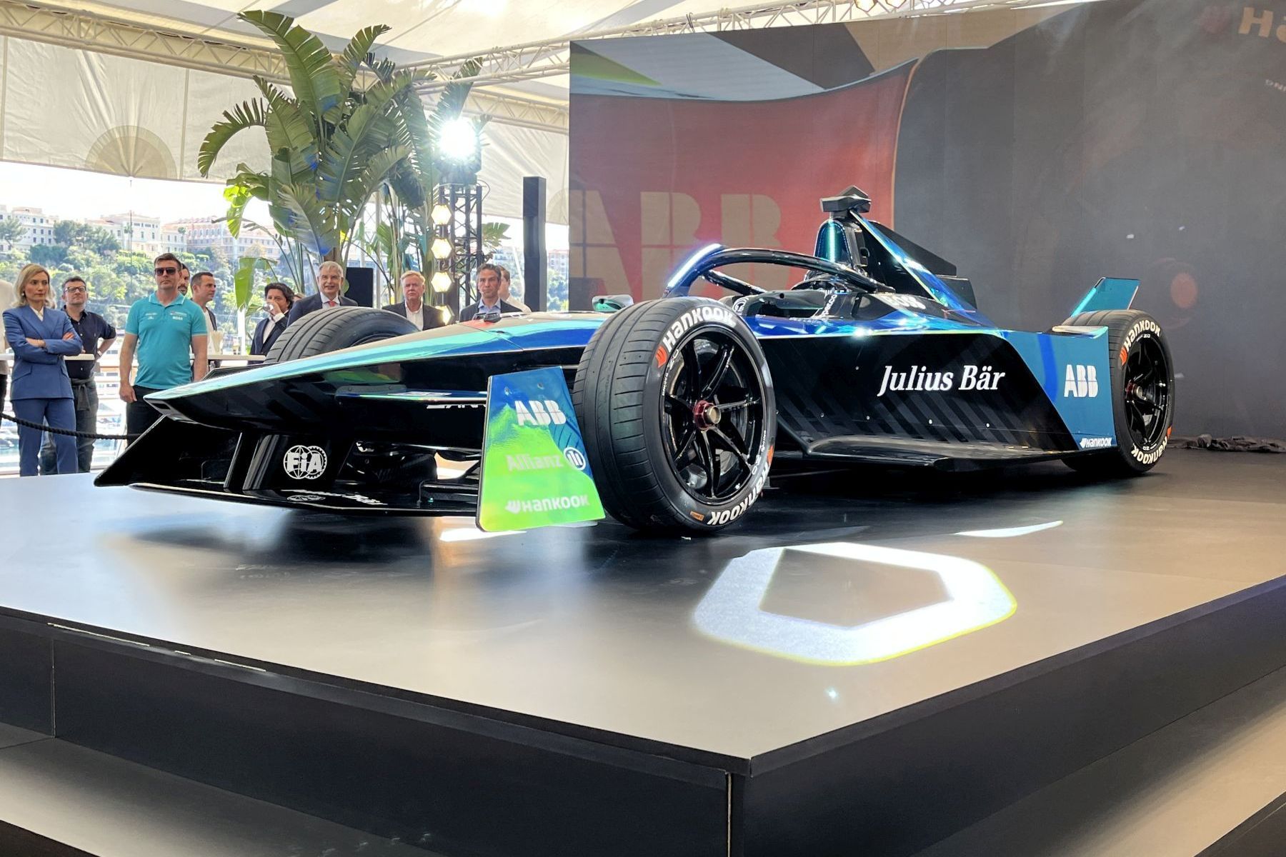 Formula E reveals world-first net-zero-carbon electric race car | Driving