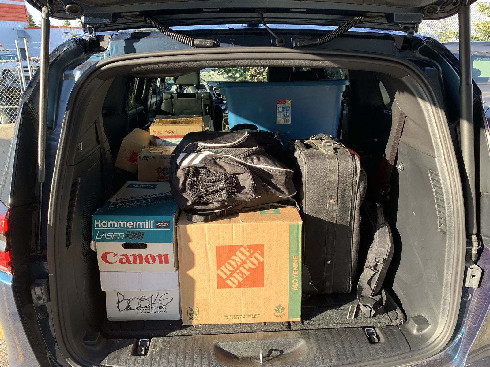 Road Trip Review: 2022 Chrysler Pacifica Touring S | Driving