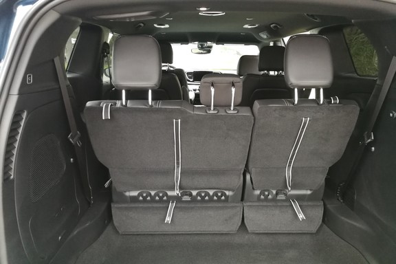 2022 Chrysler Pacifica Touring-L AWD Minivan Review | Driving