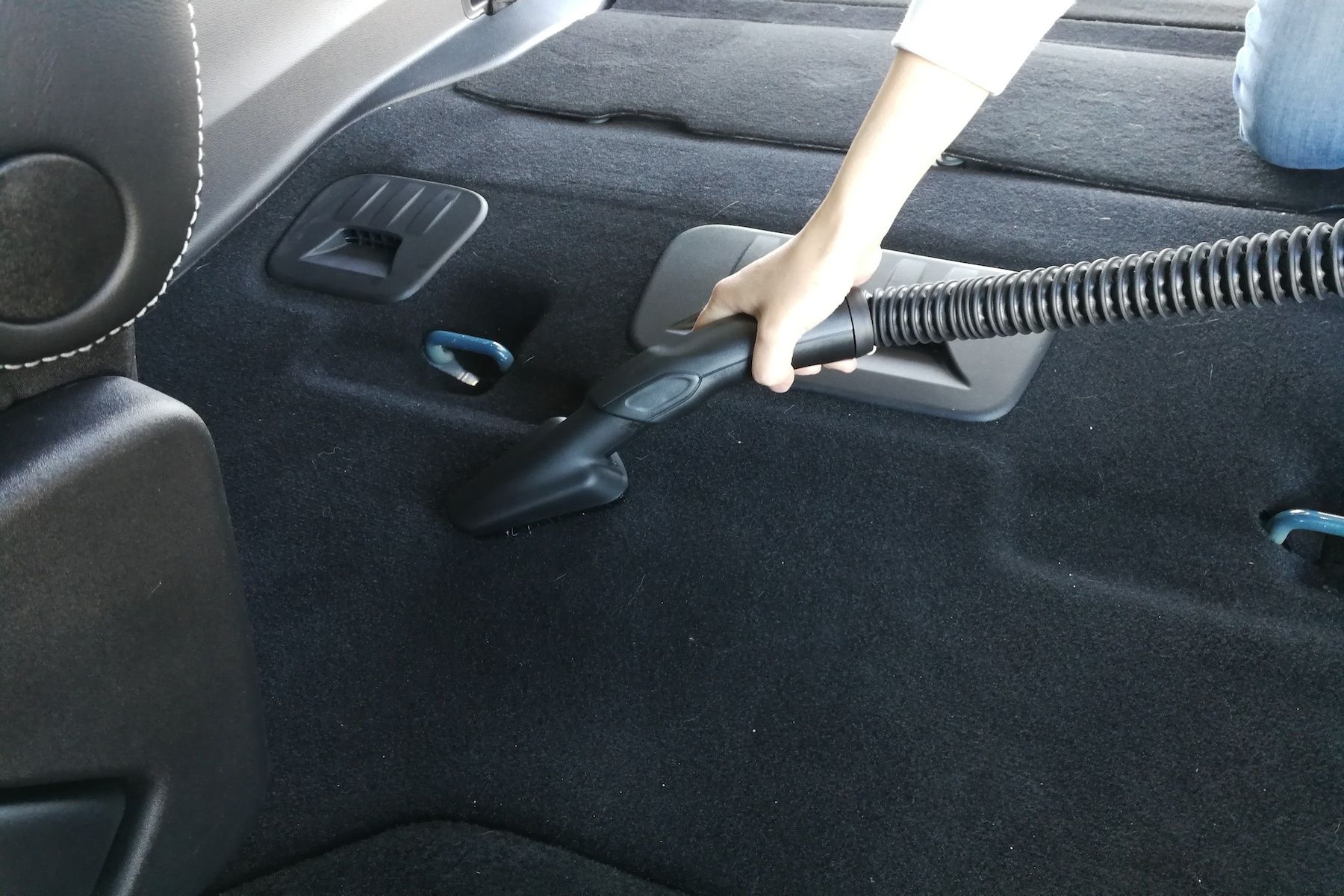 2022 Chrysler Pacifica Touring-L AWD Minivan Review | Driving