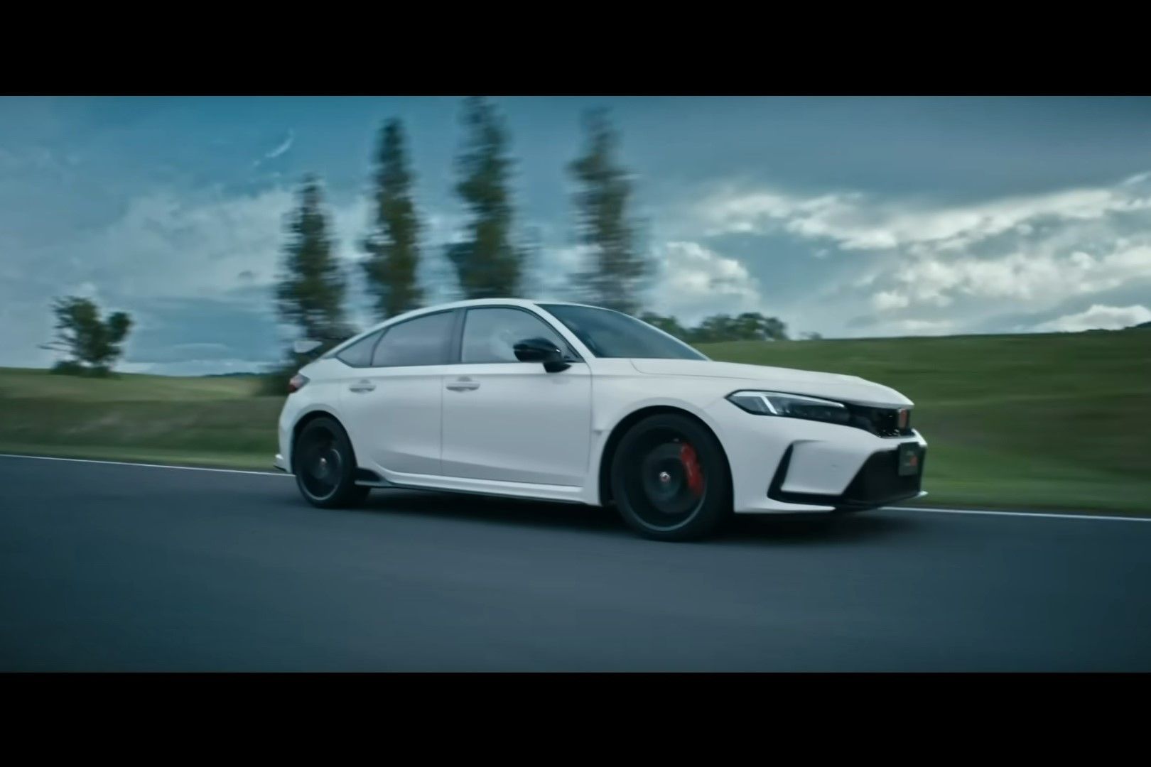 La Honda Civic Type R 2023 se dévoile – mais sans plus de détails | Driving