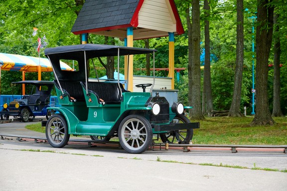 Driving the Jokey's Jalopies antique car ride at Canada's Wonderland ...