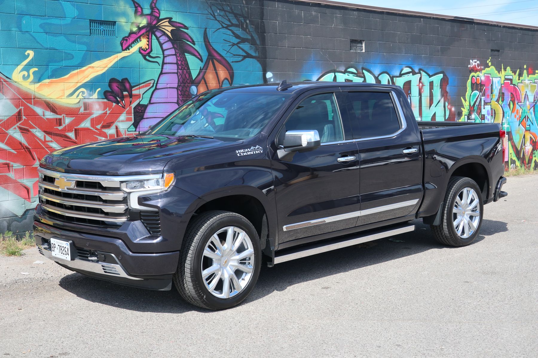 Pickup Review: 2022 Chevrolet Silverado High Country | Driving