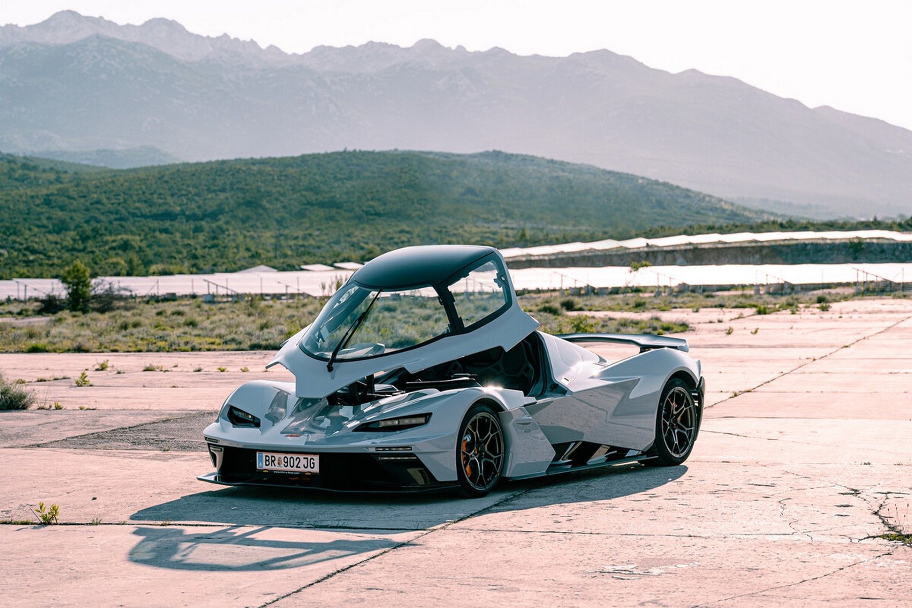 KTM's new X-Bow GT-XR is a wild 486-hp racer for the road | Driving