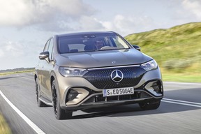 First Look: 2023 Mercedes-EQ EQE SUV and 2024 EQE SUV AMG | Driving