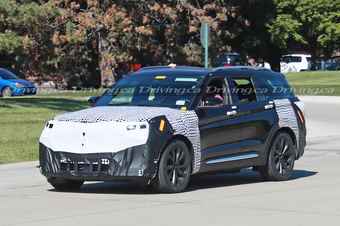 2024 Ford Explorer ST spied with a minor facelift | Driving