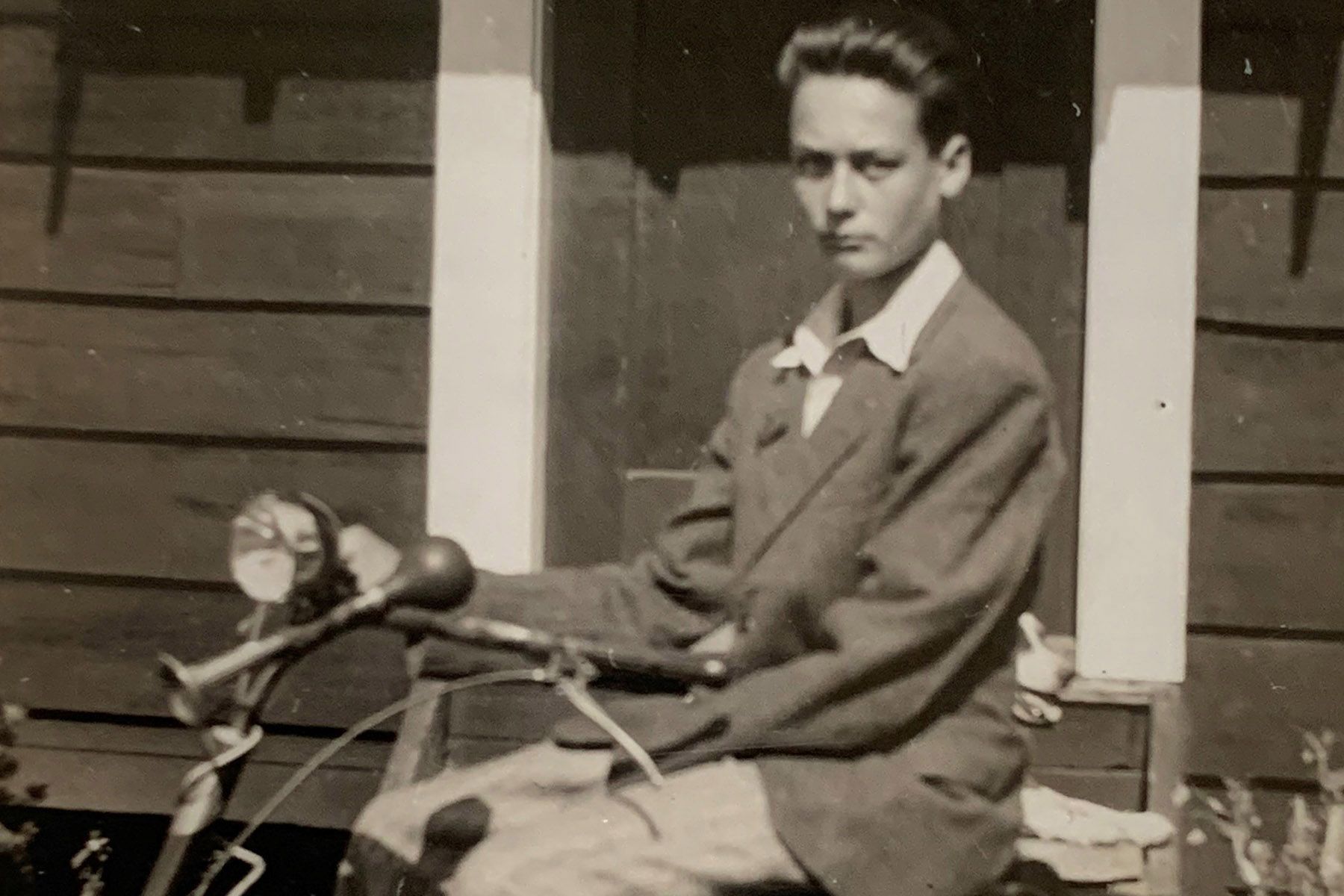 The high-revving legend of Buck Kinney | Driving