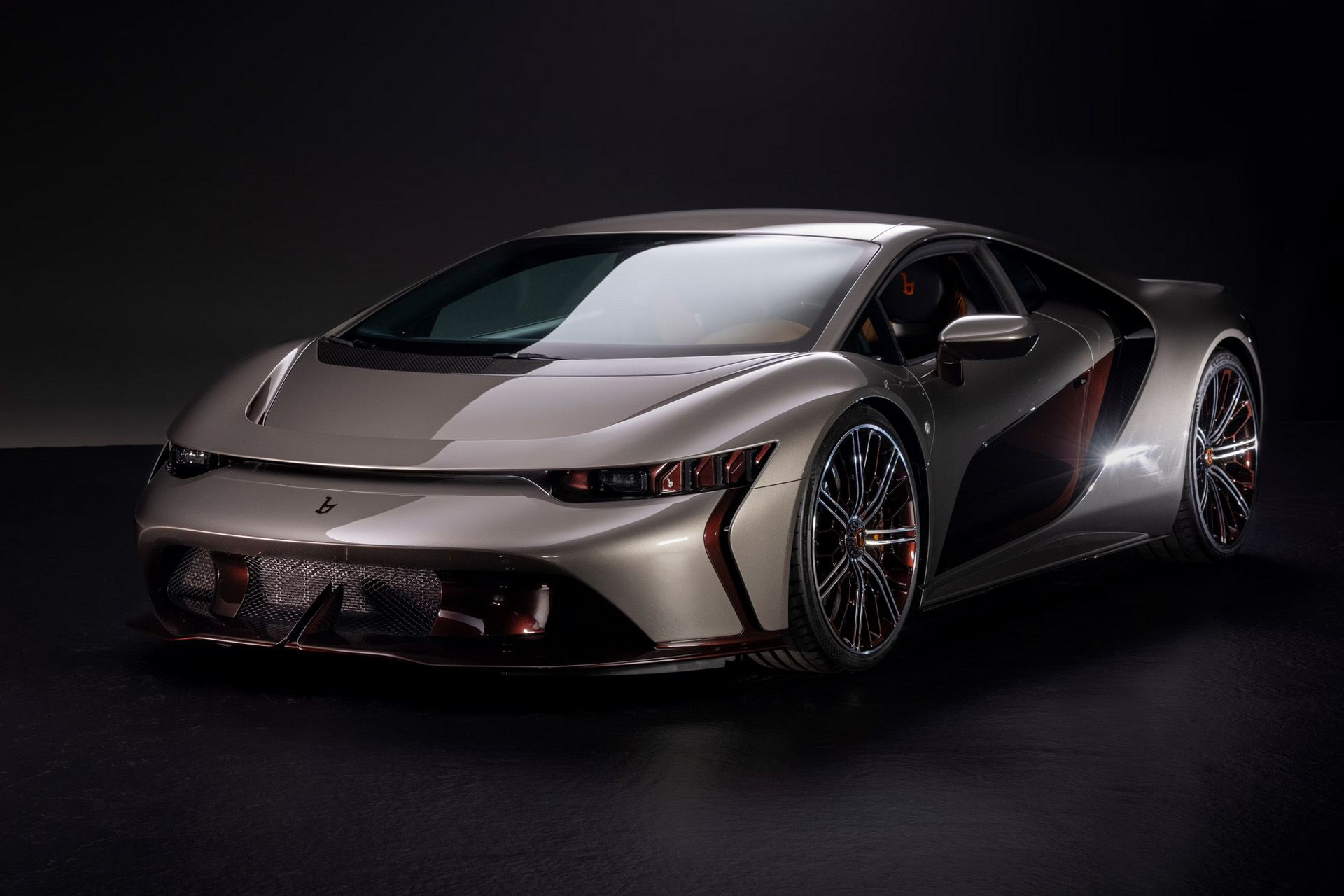 Plastic-waste-fuelled 1,100-hp Bertone GB110 makes debut | Driving