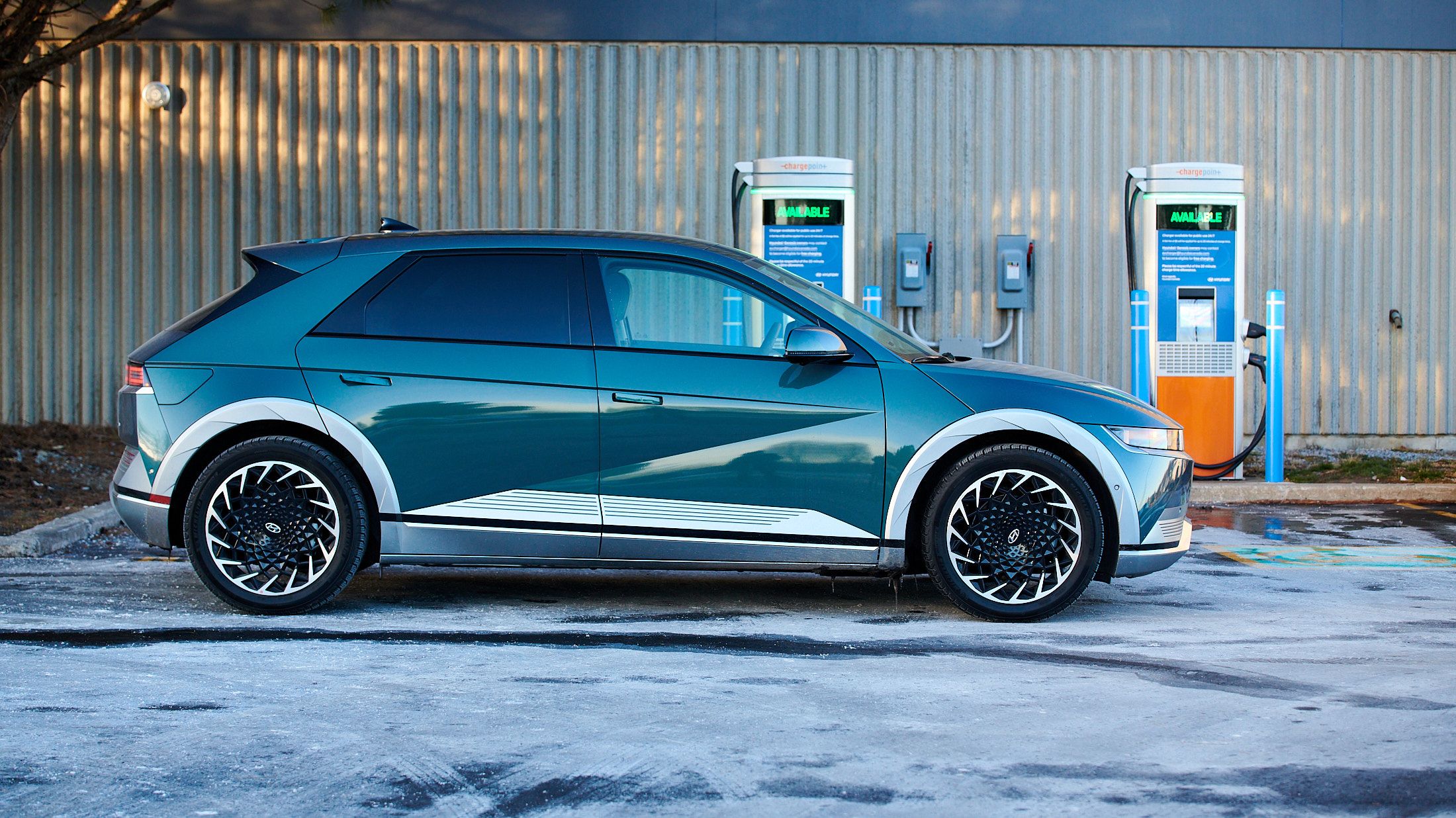 How Canadians' car-buying questions are changing for 2023 | Driving