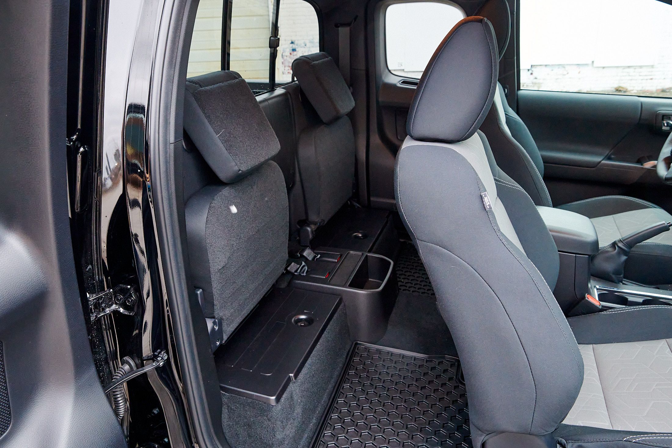 2023 Toyota Tacoma TRD Off-Road 6MT Pickup Review - Reviews | Driving