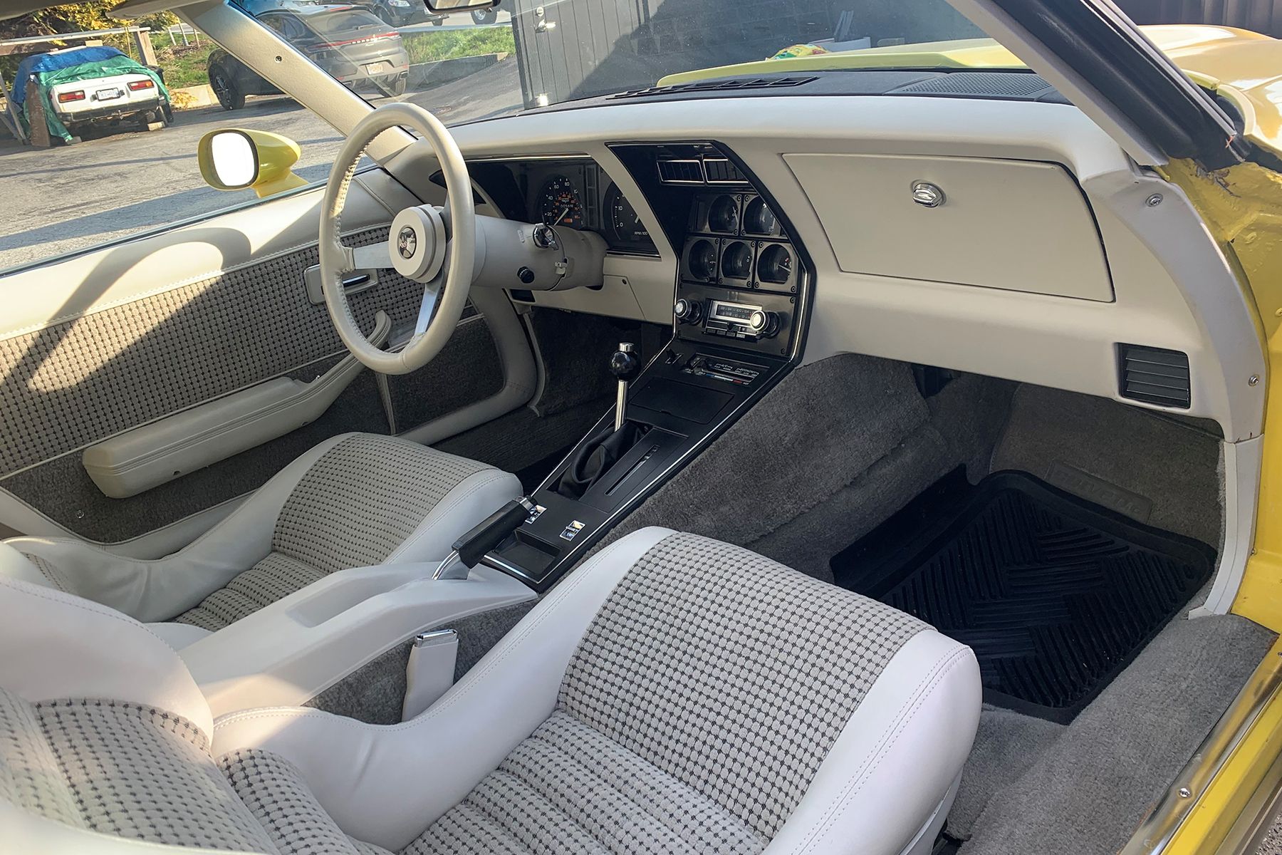 Collector Classics: '73 and '79 Corvettes | Driving