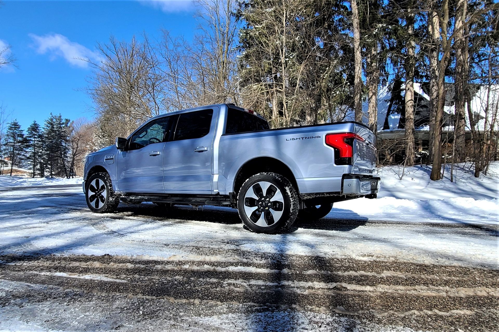 2023 Ford F-150 Lightning Platinum Extended Range | EV Review - Reviews ...