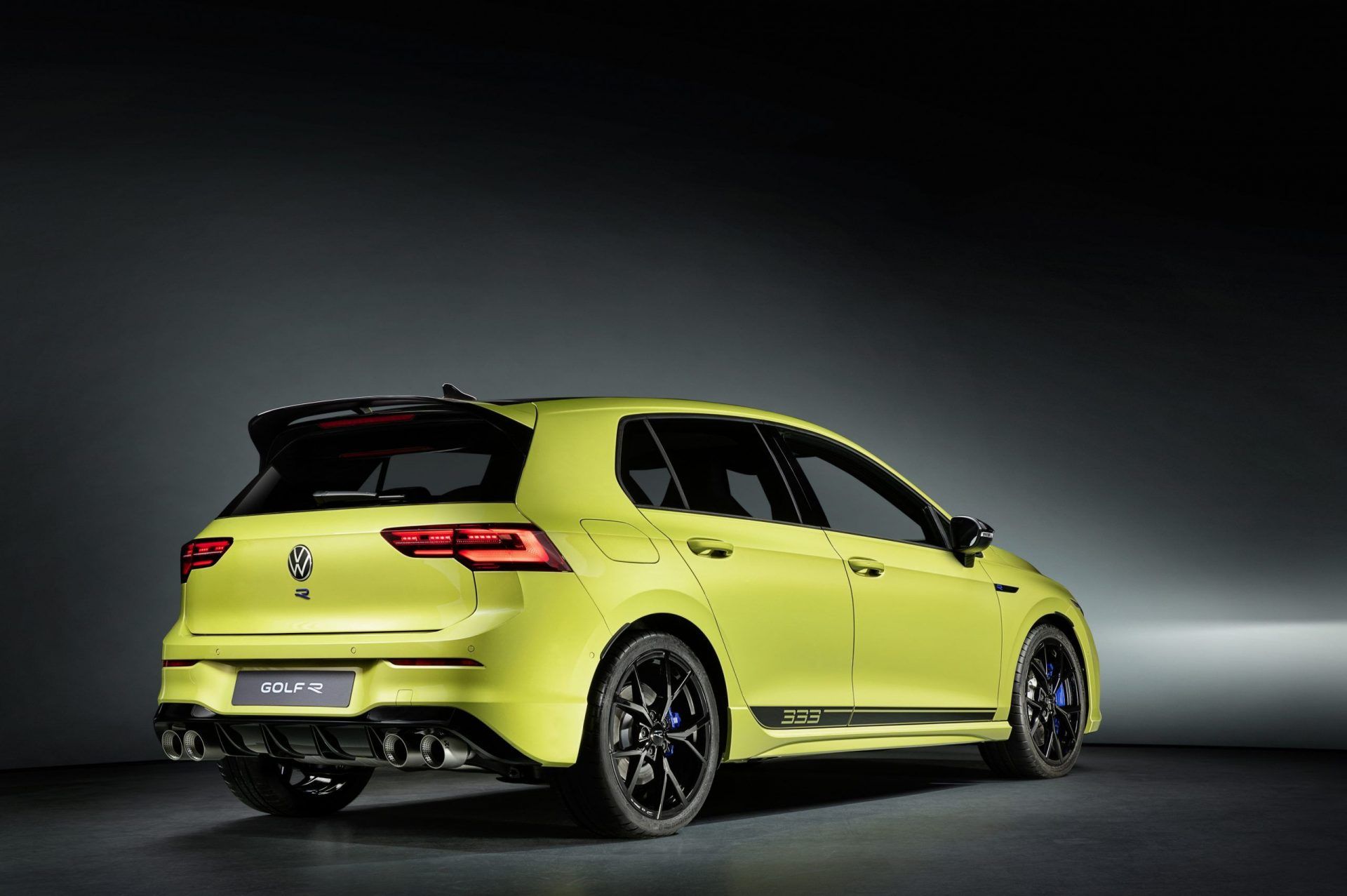 Volkswagen Golf R 333 Limited Edition sells out in 8 minutes | Driving