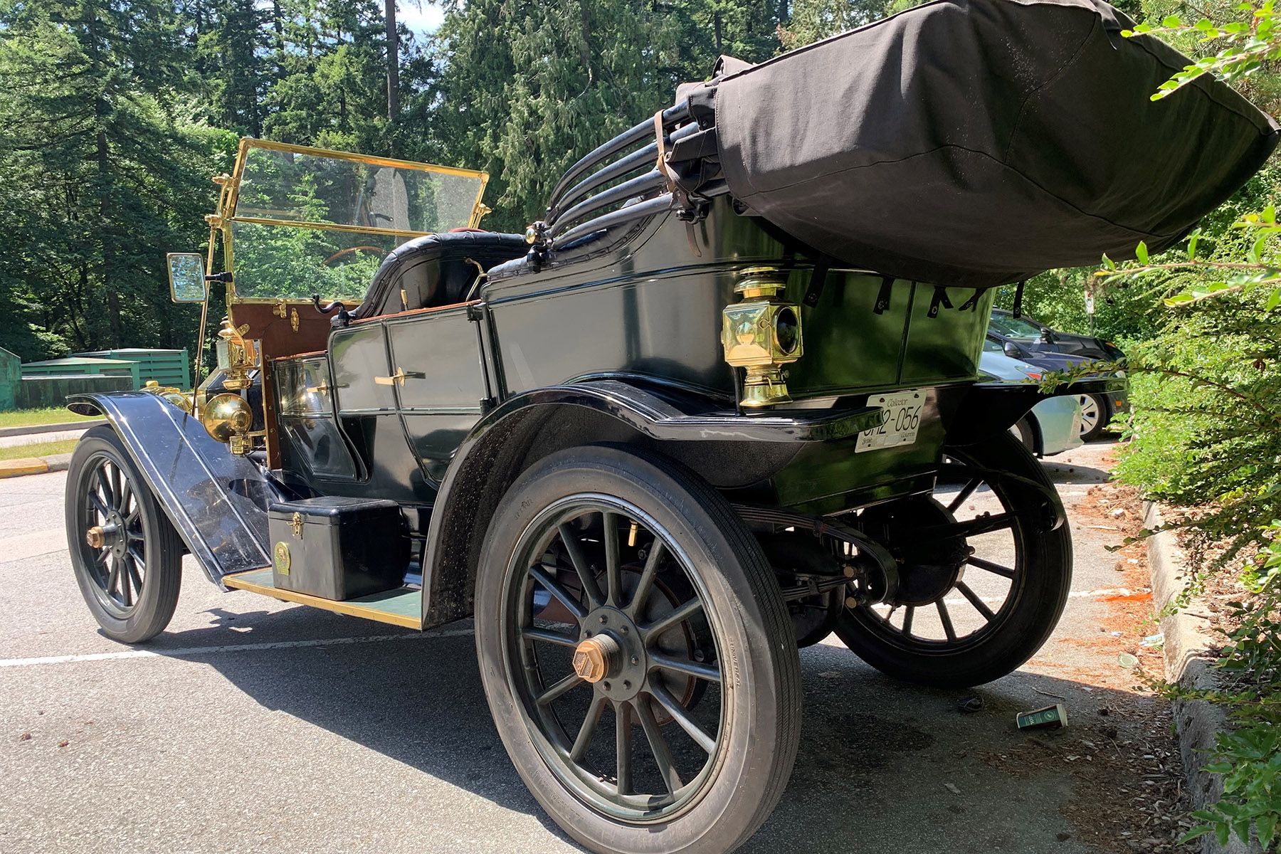 1910 Russell-Knight heading east for a homecoming celebration | Driving