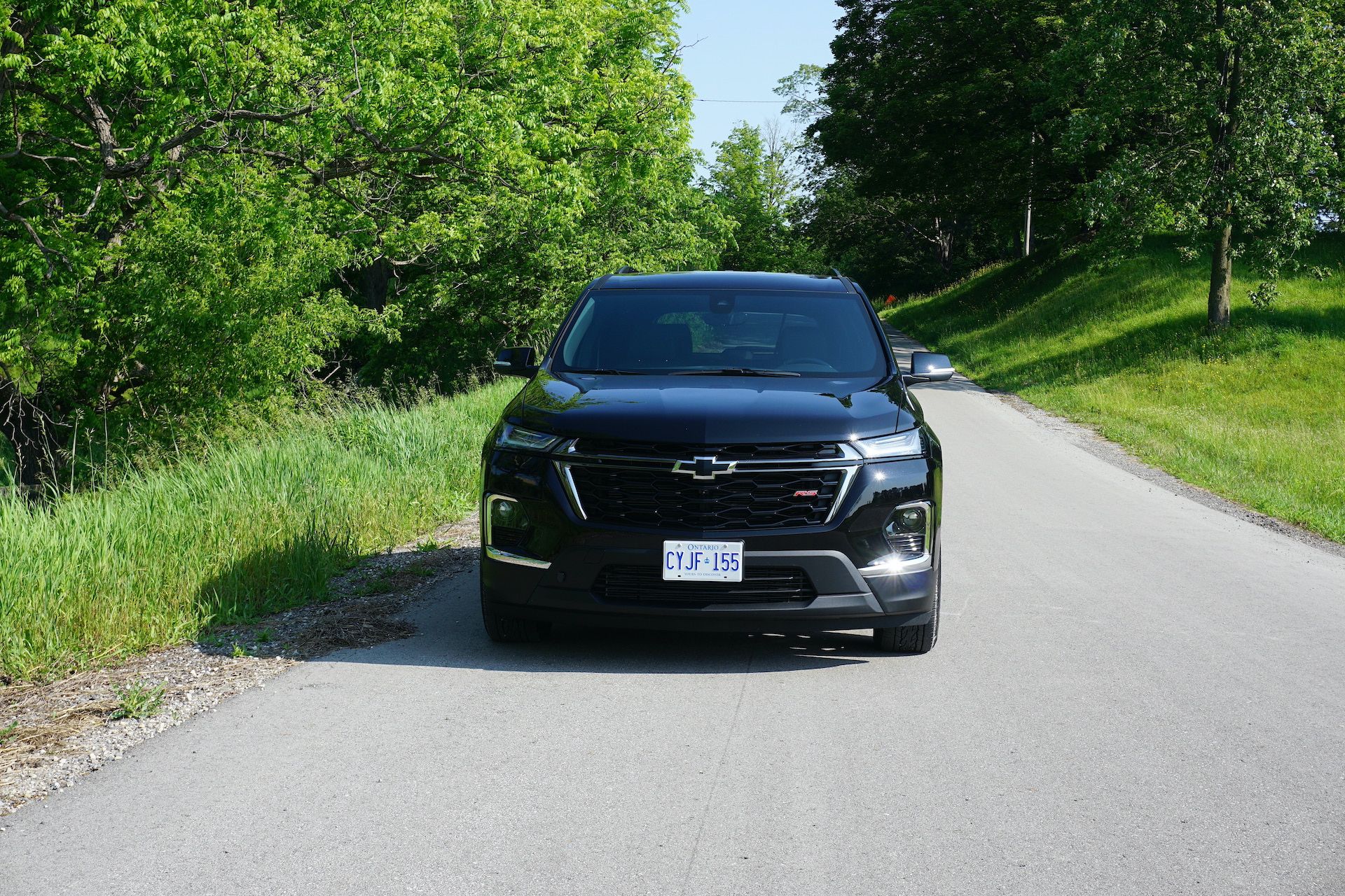 2023 Chevrolet Traverse RS AWD SUV Review - Reviews | Driving