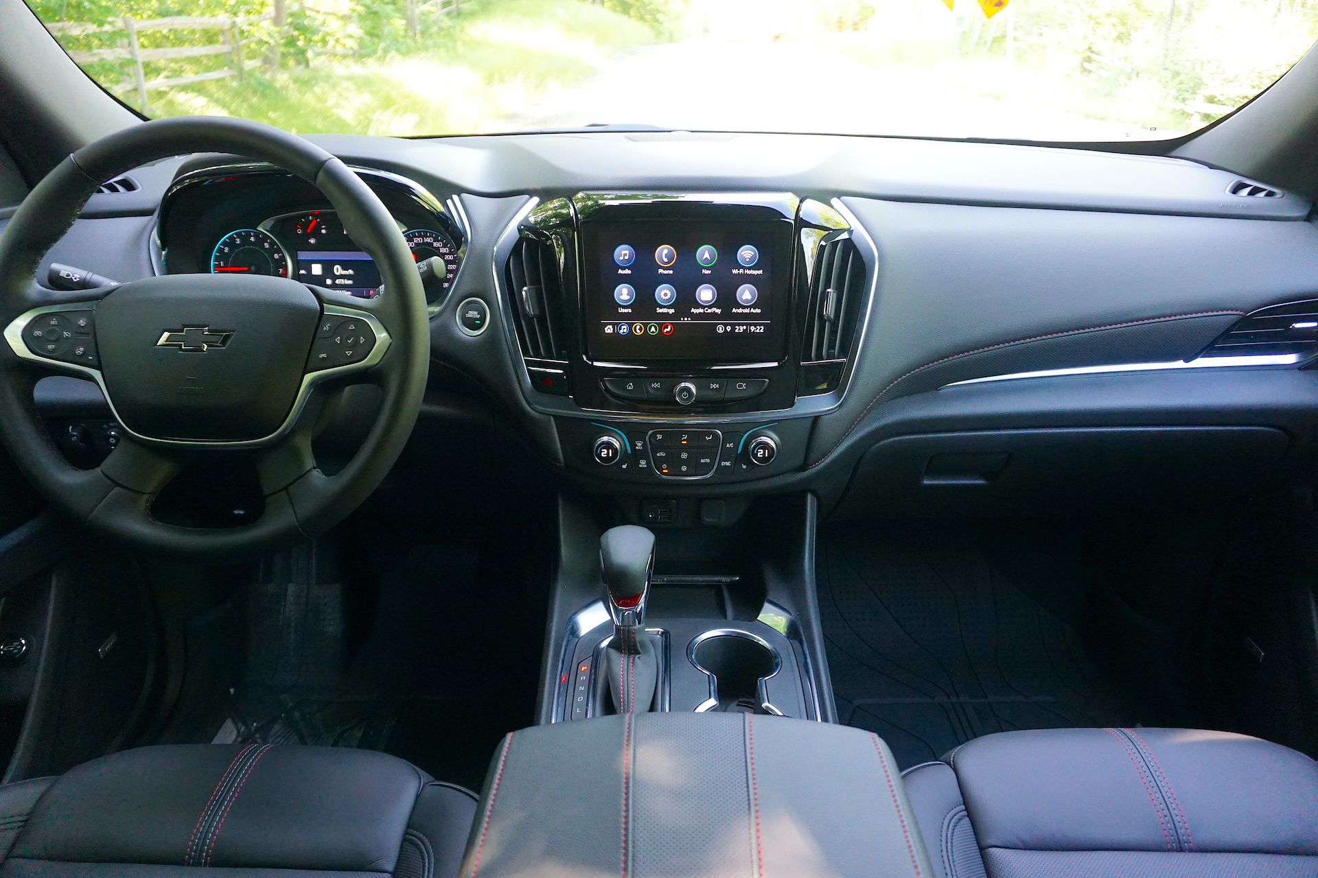 2023 Chevrolet Traverse RS AWD SUV Review - Reviews | Driving