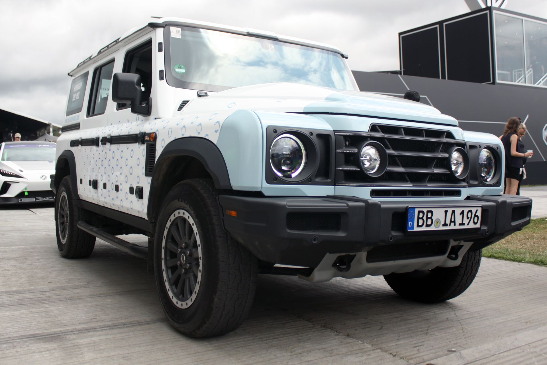 Ineos set to introduce Grenadier Quartermaster pickup truck - Reviews ...
