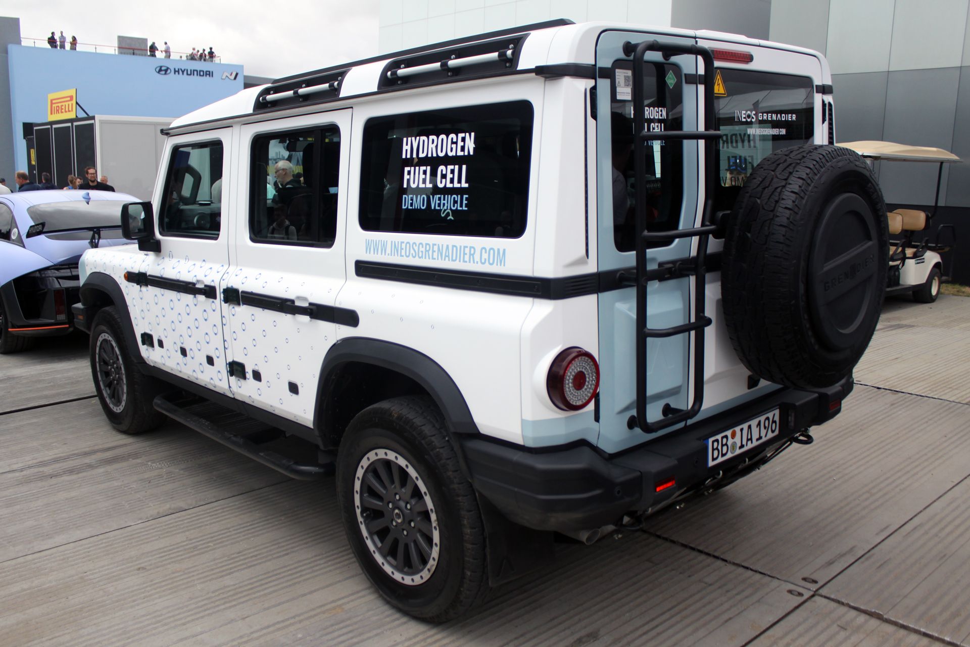Ineos set to introduce Grenadier Quartermaster pickup truck - Reviews ...